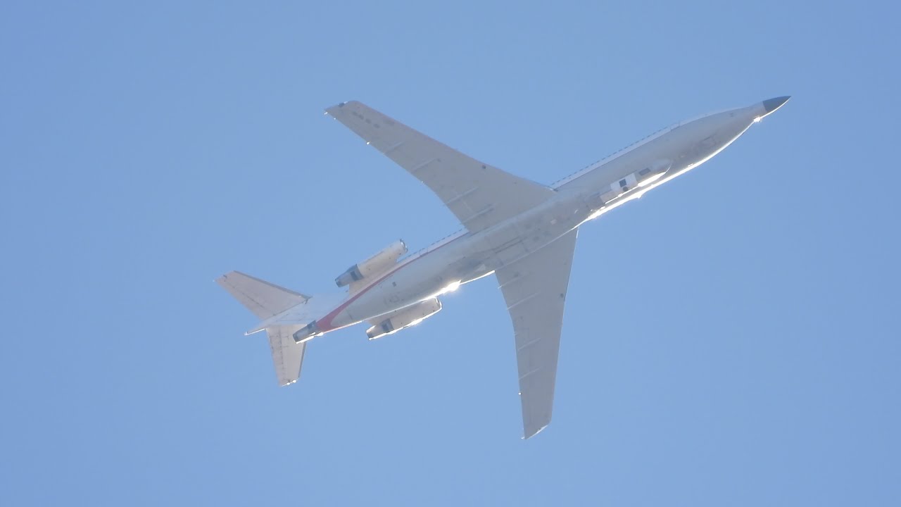 Unknown Aircraft, 6:41PM, June 29, 2023: Nikon P1000 - YouTube