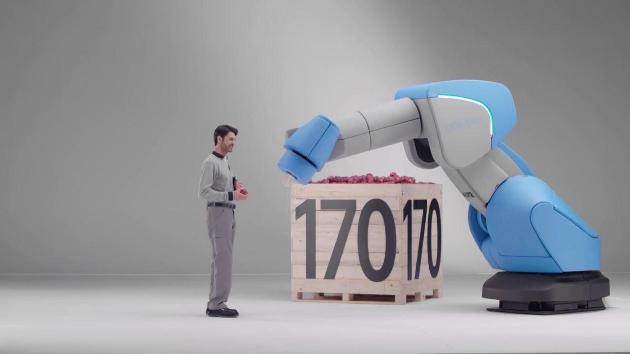 COMAU AURA - Robot colaborativo 170 kg - YouTube