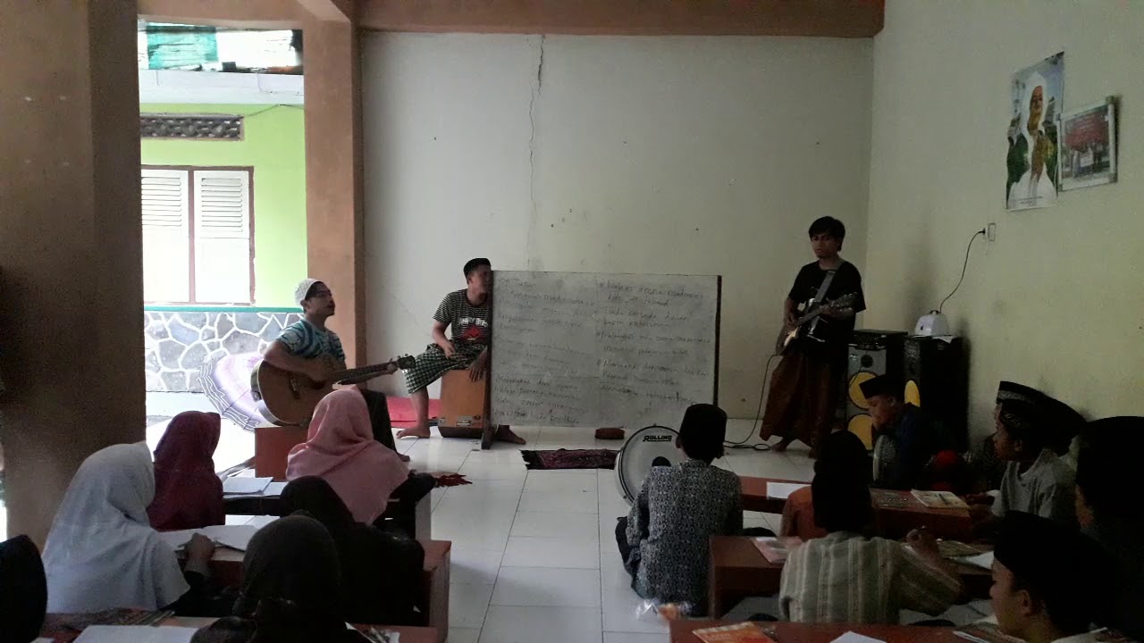 Lembut syair nada - YouTube