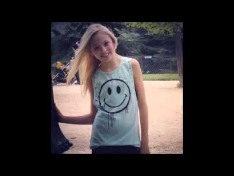 Mackenzie Ziegler VS. Jordyn Jones - YouTube