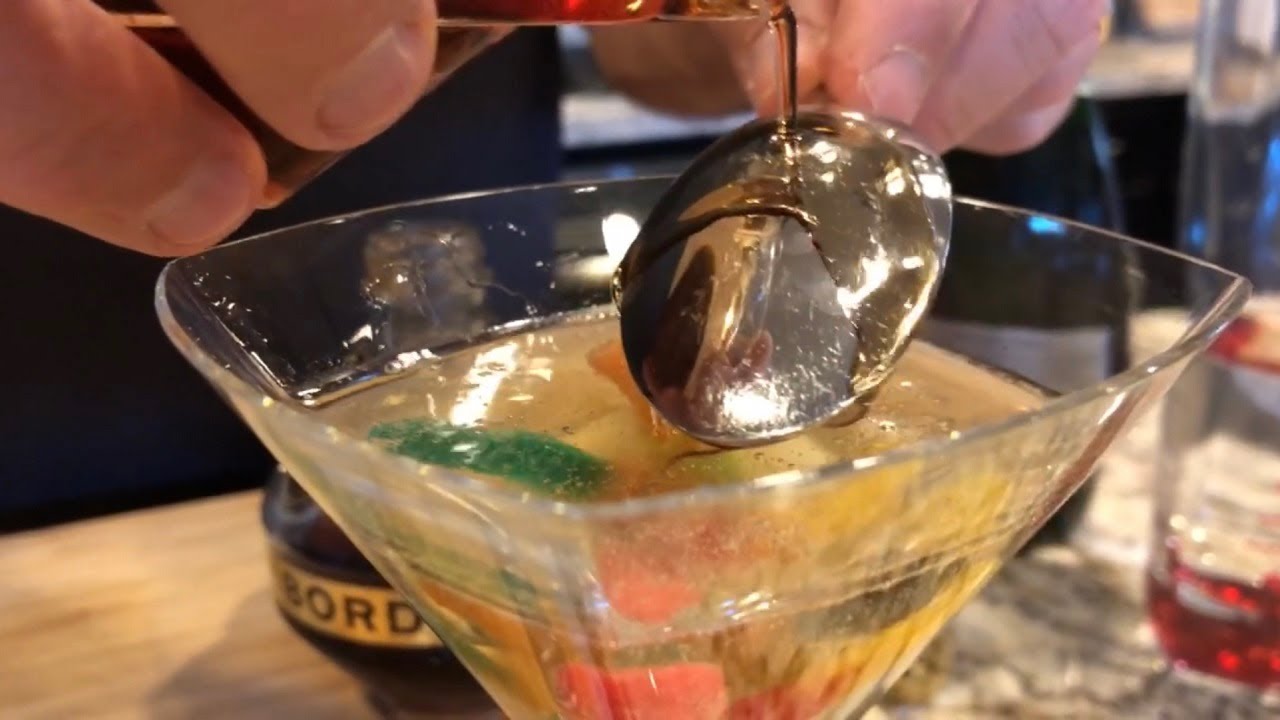 Secrets to a Delicious Dragon Martini for Halloween - YouTube