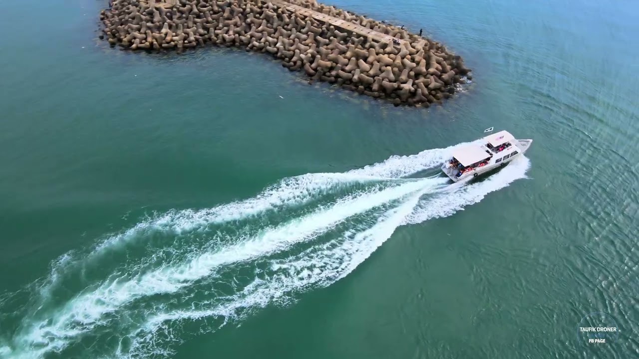 Random view drone - YouTube