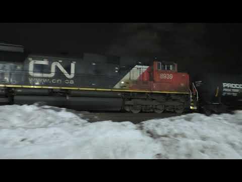 CN M393 - YouTube