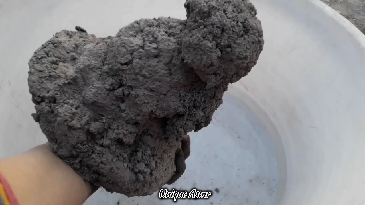 Charcoal Ashes mix with pure Cement Crumbling Non Stop in Water ...