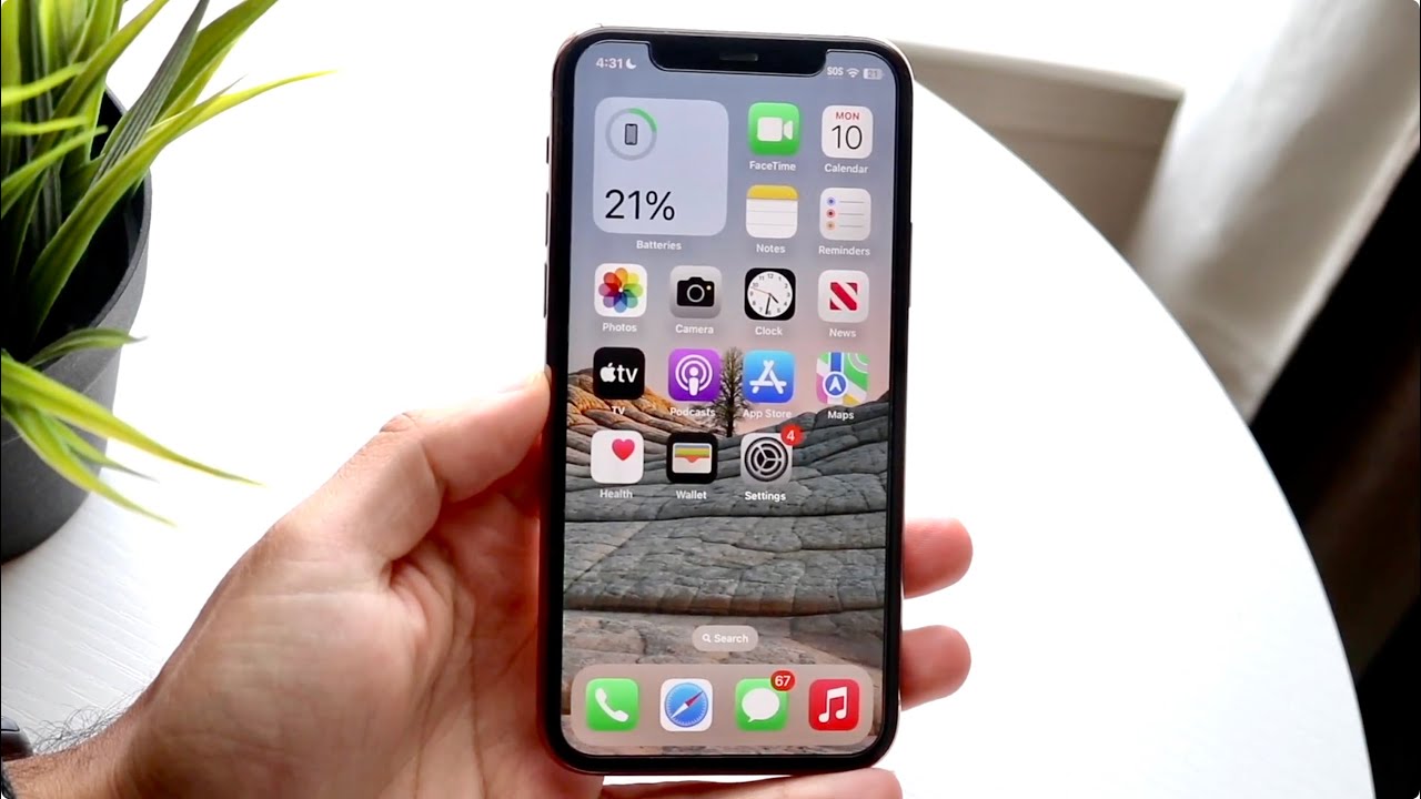 iPhone 11 Pro Is AMAZING On iOS 18! - YouTube