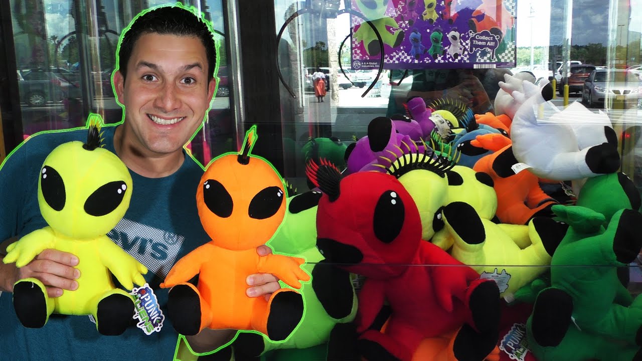 Punk Aliens - Claw Machine Wins - YouTube