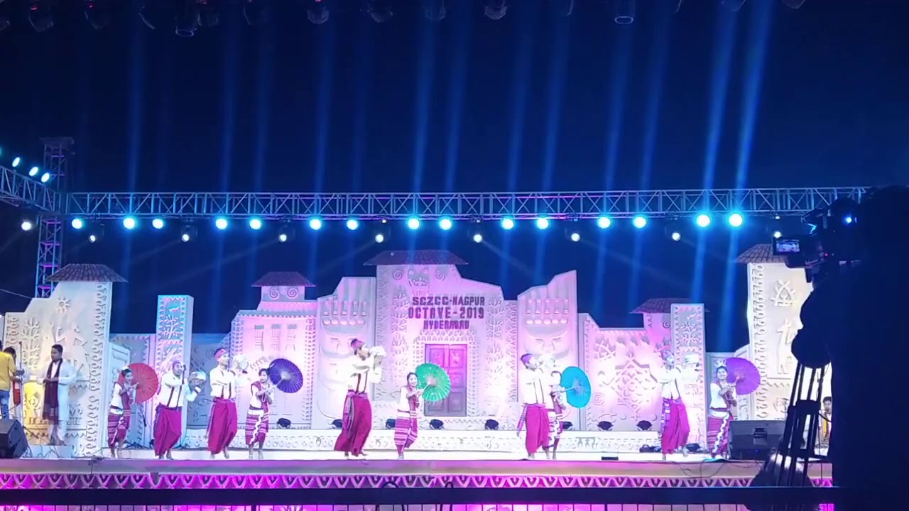Mog culture sagrain dance - YouTube