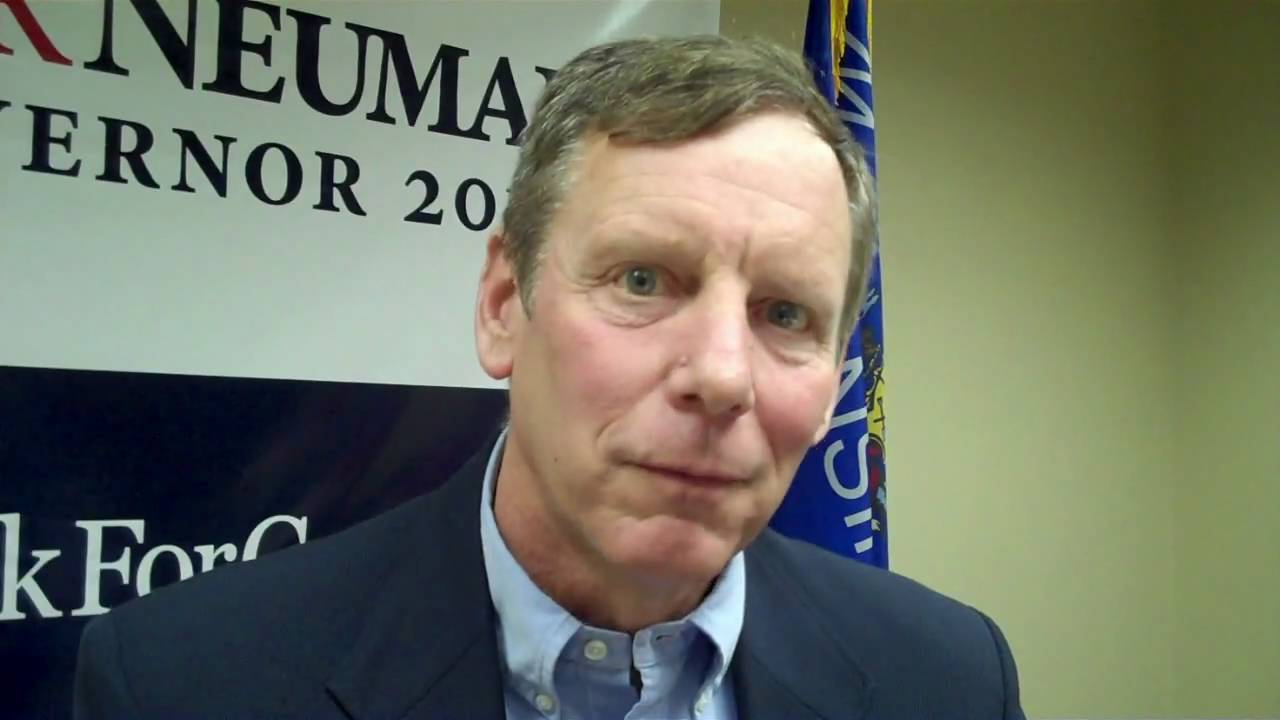 Mark Neumann's Main Street Visits - Racine - YouTube