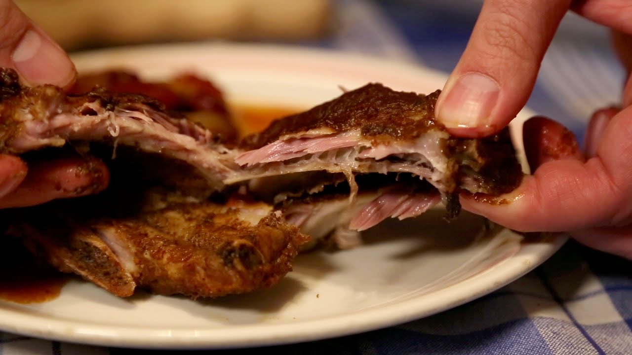 Cowboy Ribs - BBQ Grill Rezept Video - Die Grillshow 80 - YouTube