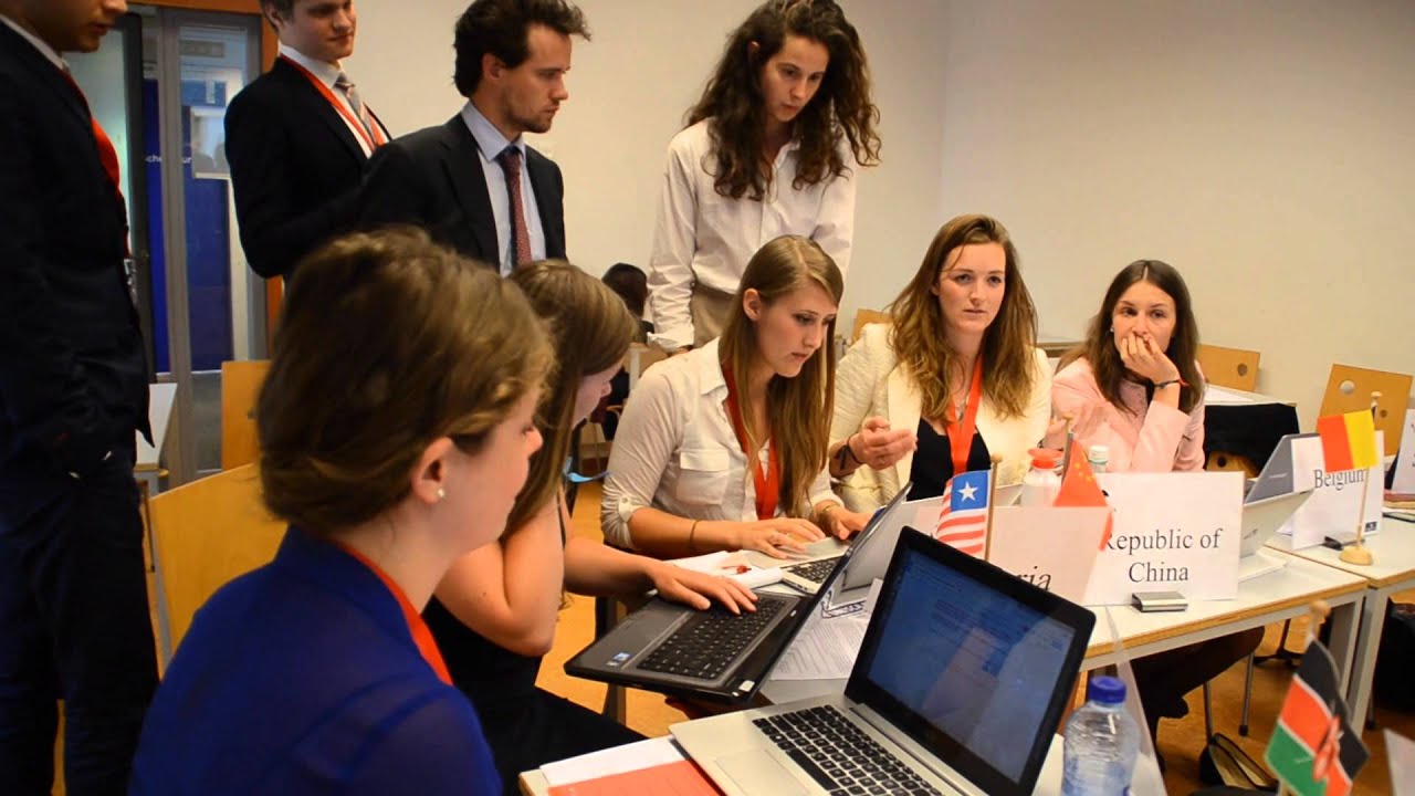 UNISCA 2014 - YouTube