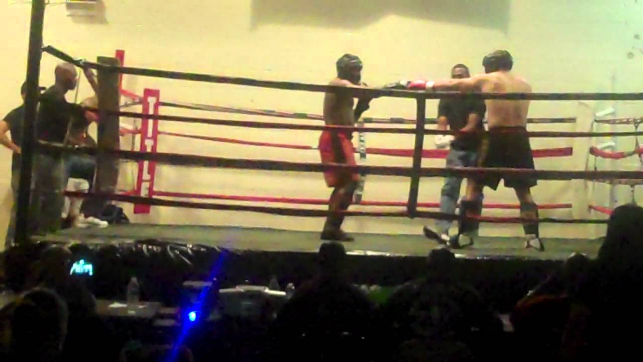 Ty Garrett Fort Worth Kickboxing Knockout - YouTube