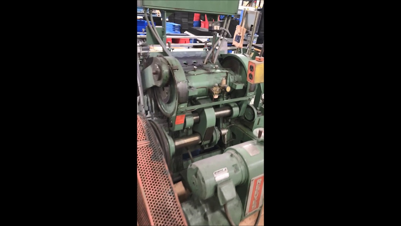 Used Thompson Clamshell Press, #B4019 - YouTube