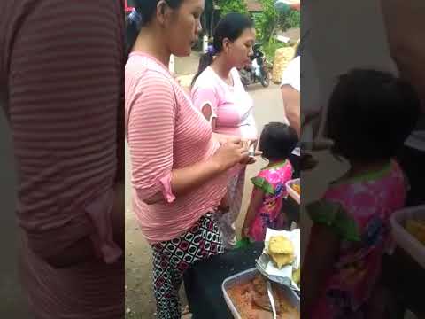 duo bumil lagi belanja