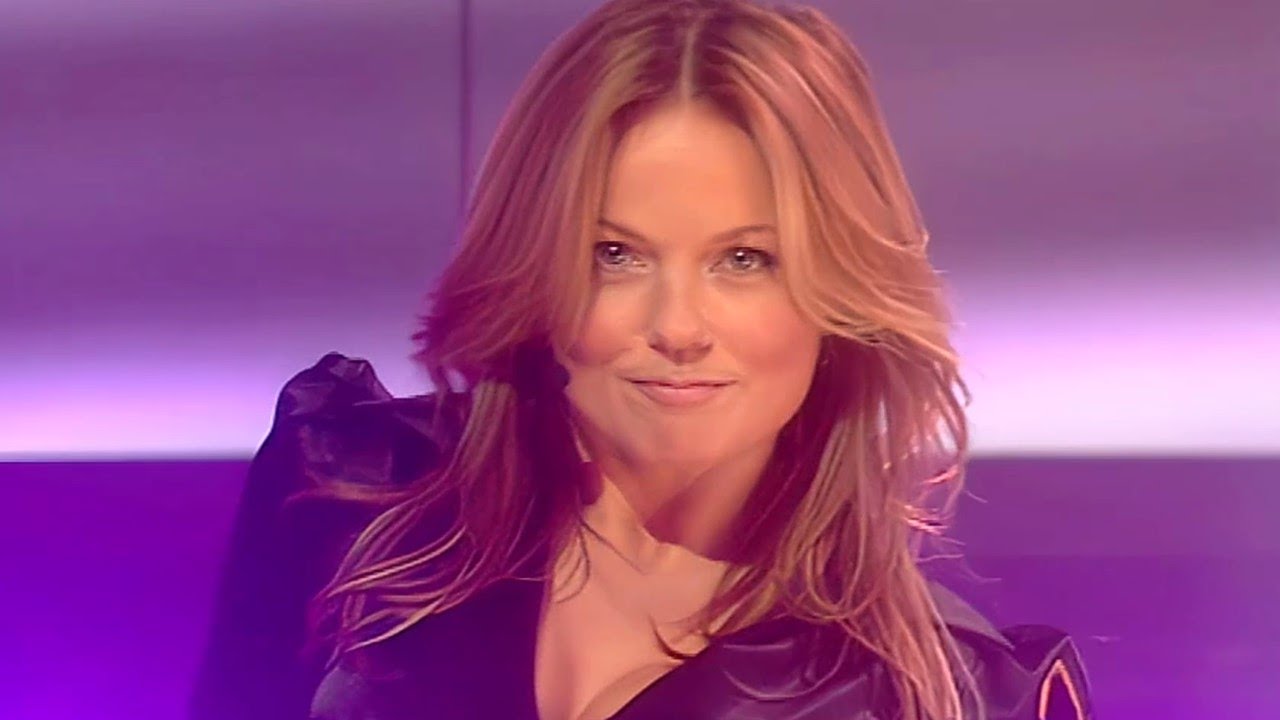 Geri Halliwell - Desire & Interview (Live at CD:UK 2005) • HD - YouTube