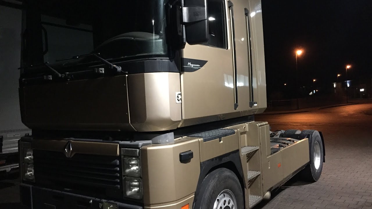 Truck V8 sound Renault Magnum 560 original Mack EE9 exhaust sound a ...