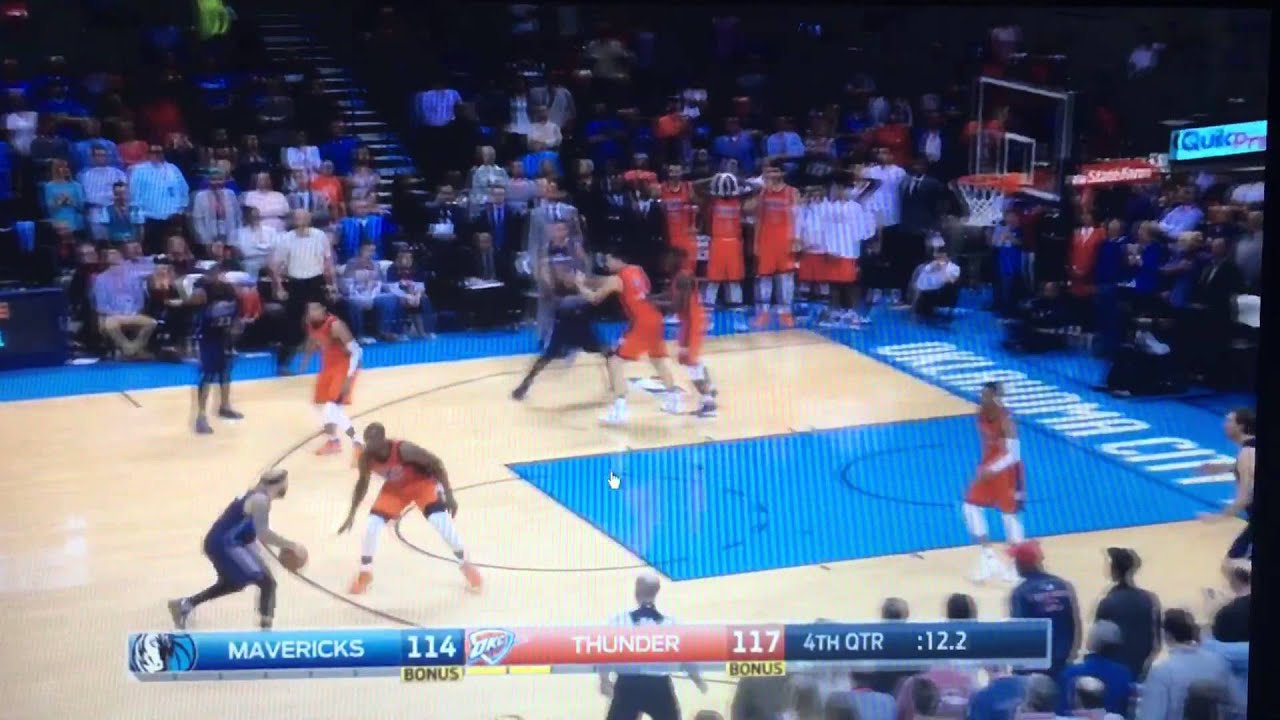 Serge blocks Deron - YouTube