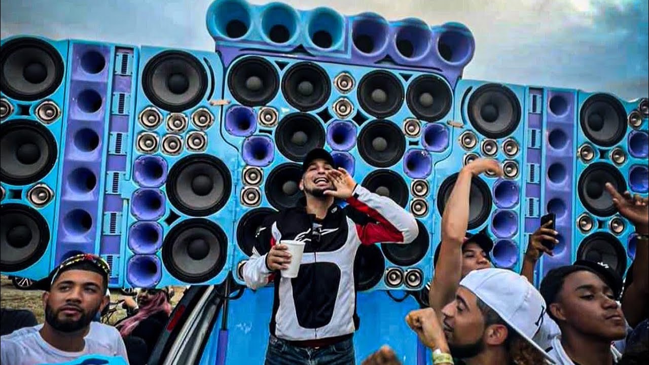 Rochy RD - Hay Santo (Doble Tono)World Chipeo RD & DJ José / Para ...