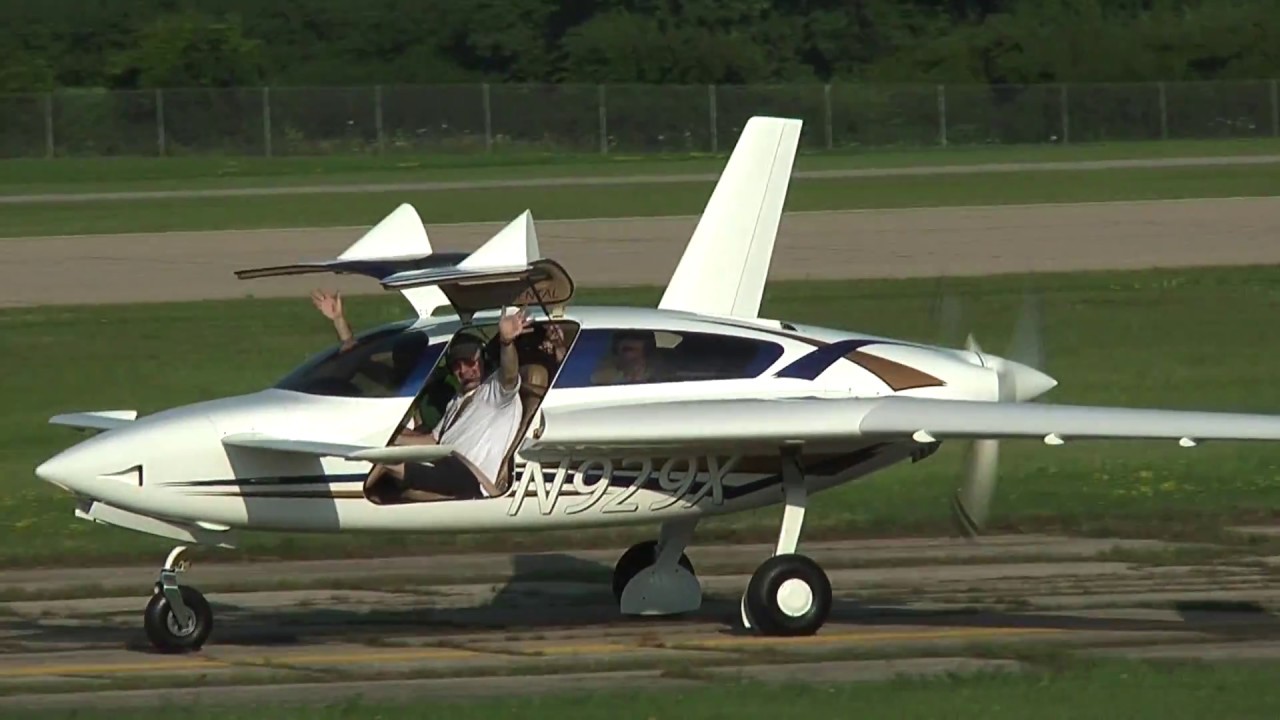 Riley Velocity N929X arriving at Oshkosh 2017 - Ground view - YouTube