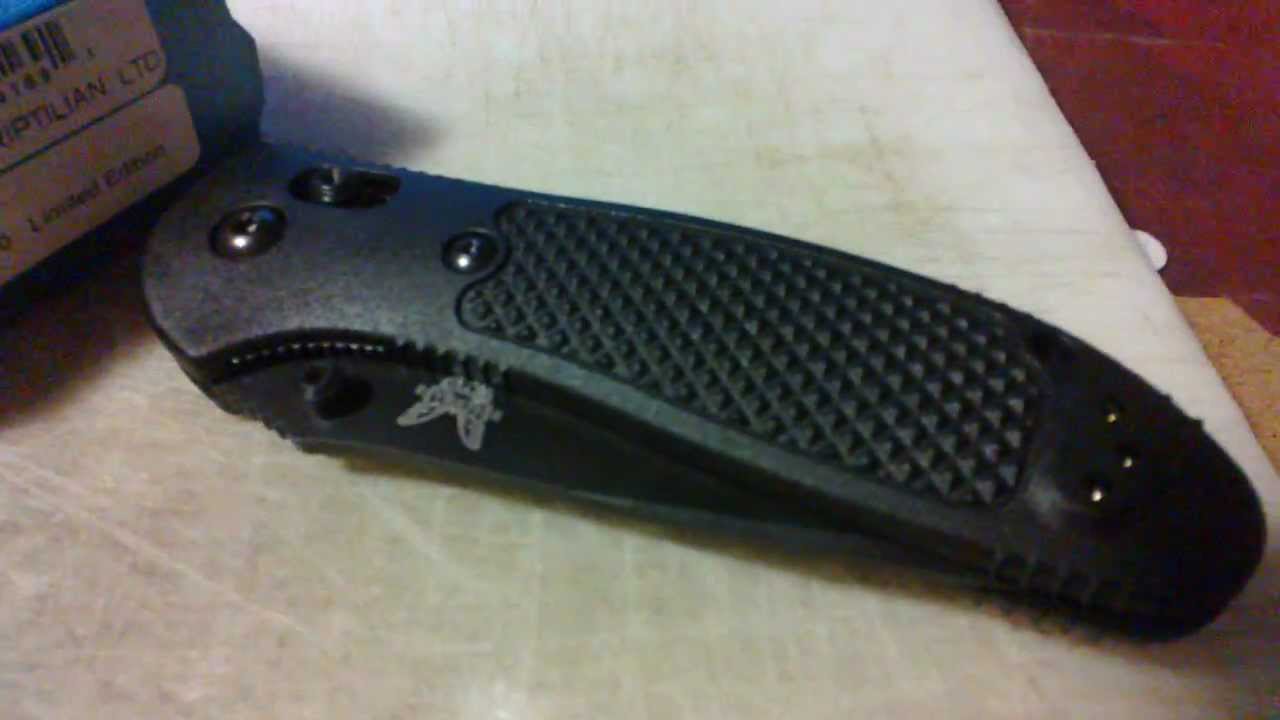 Benchmade CPM-M4 Griptilian #101 - YouTube