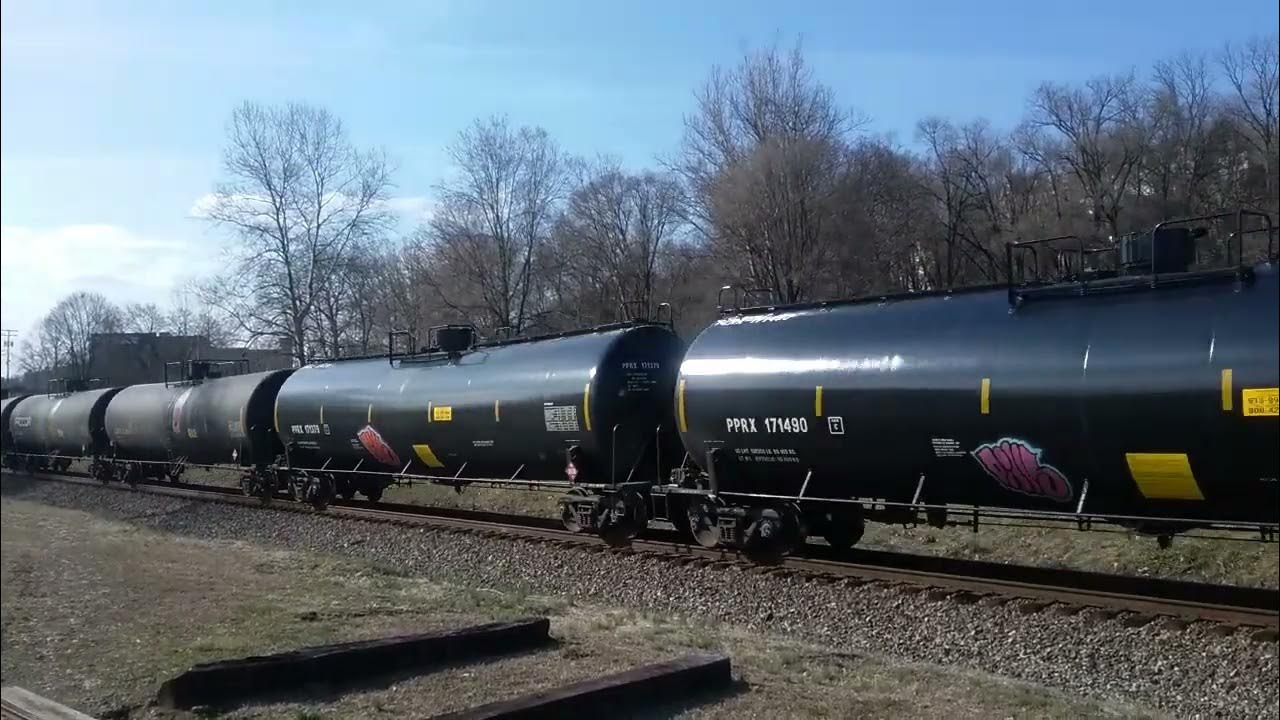 Old Video- NS 67Z with BNSF SD70MAC Trailing in Phillipsburg, NJ- 3/22/20 - YouTube