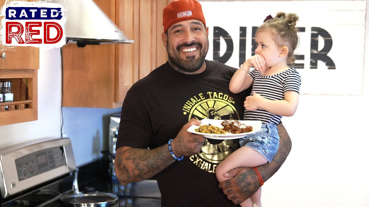 Recipes with Rocco: Chicken Mole - YouTube