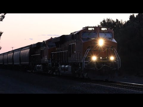 BNSF 3271 Leads an Empty Grain Train through Eltopia, WA (Lakeside Subdivision) - YouTube