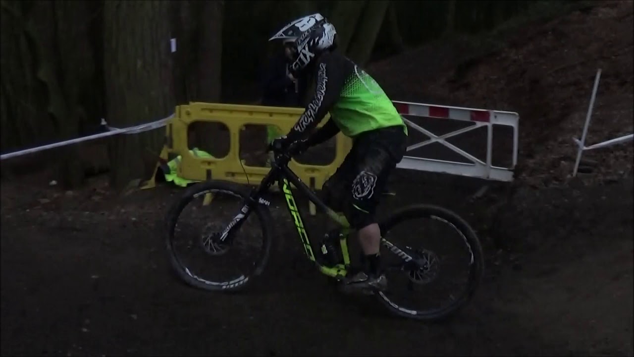 Static Round 1 Farmer Johns MTB Park RAW 2017 - YouTube