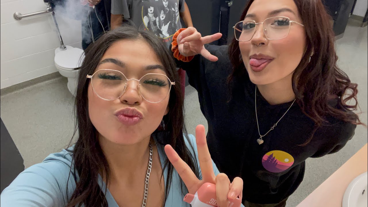 SCHOOL VLOG || wild school day. - YouTube