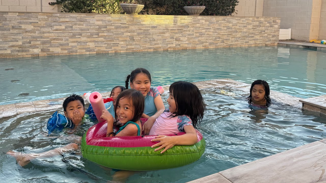 Having fun in the pool and singing apt! Sneak video. - YouTube