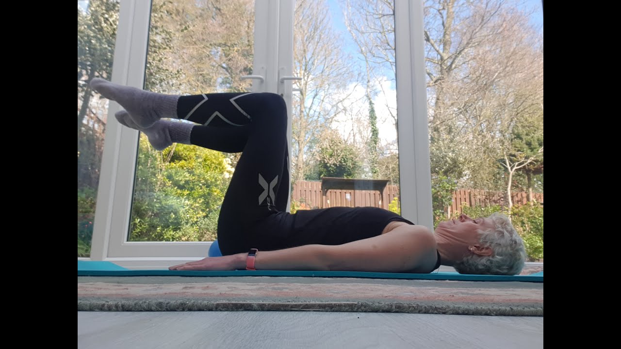 Pilates for Beginners Workout 2 - YouTube