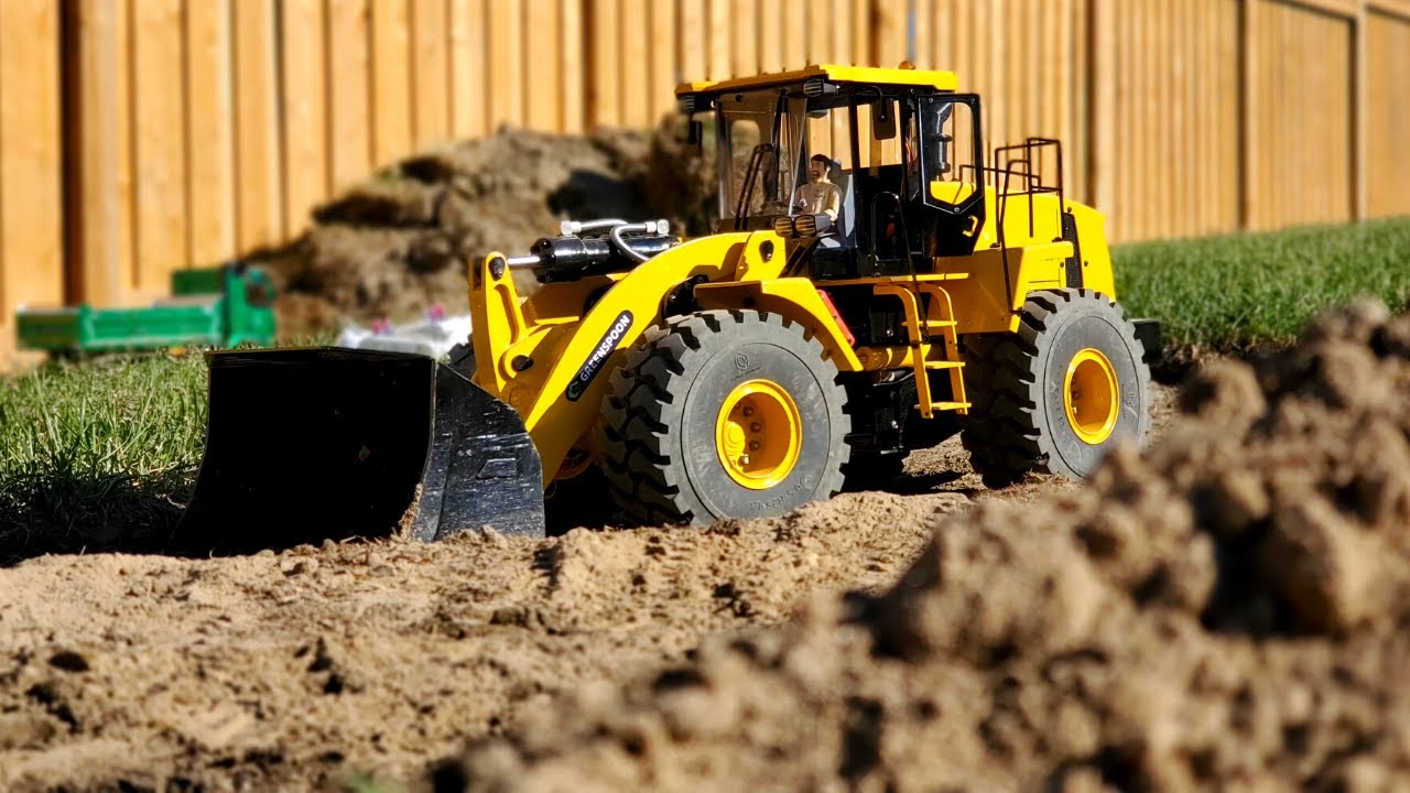 Real or Fake??? Does This RC Loader look Realistic? - YouTube