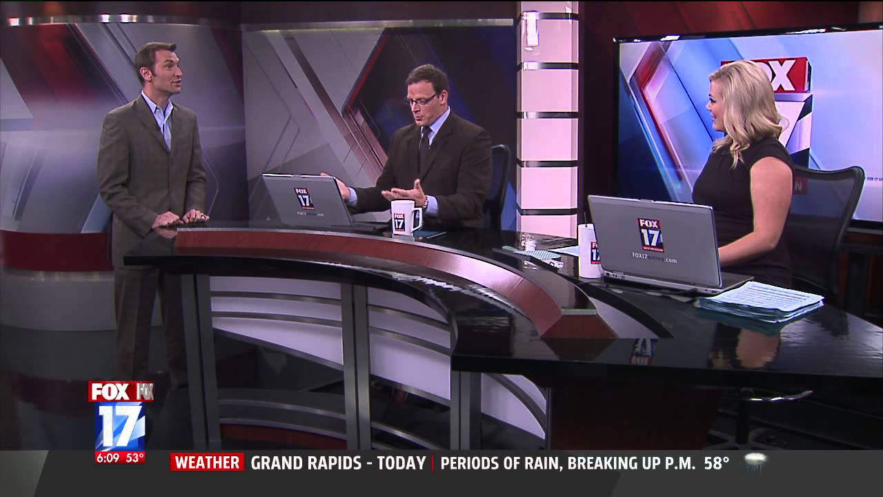 Tim Doty News Anchor Week of November 3 - YouTube