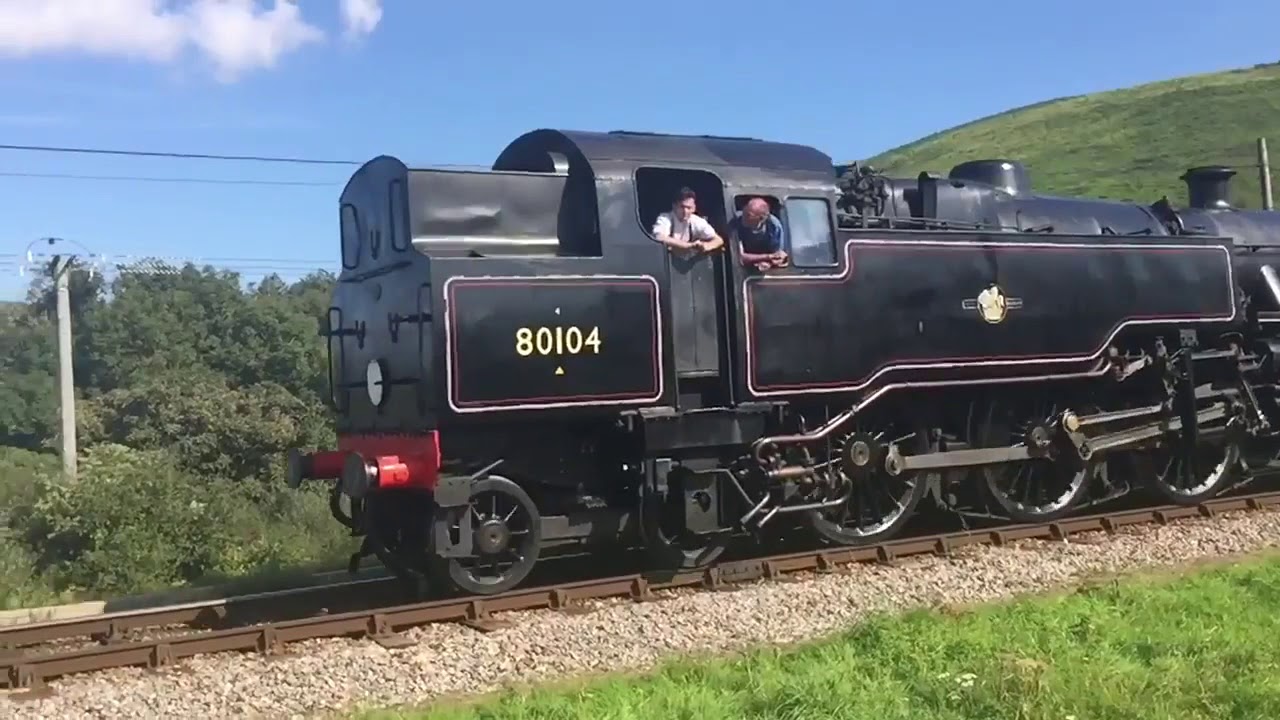 train tracking - YouTube