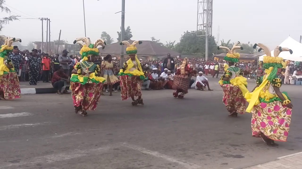 "The Efik Abang Dance," courtesy of David Francis-Aquaticus - YouTube