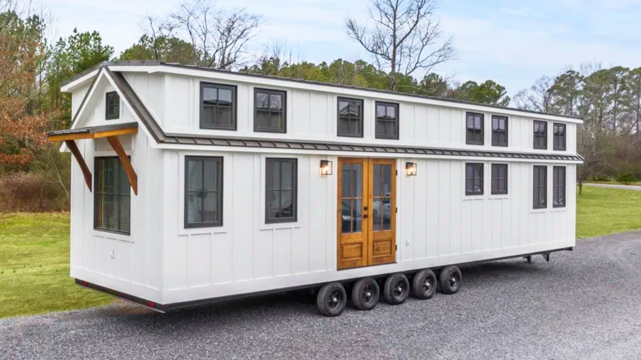 The Largest Timbercraft Boxcar Model Maximizes Windows and Light - YouTube