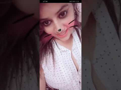 Hot cute beautiful India late night bigo live teasing 😍