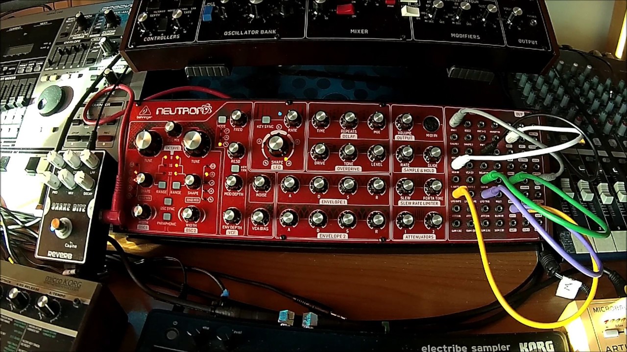 Behringer neutron generative patch, space scifi ambinet experimental sound, krell like n°4 - YouTube