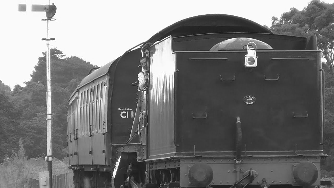 Disused Railway South Cerney Junction Line - YouTube