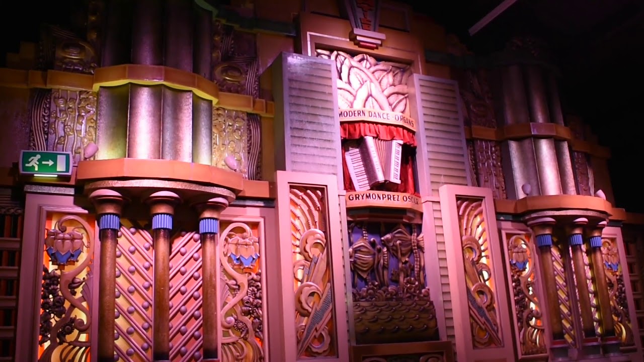 112 key Mortier dance organ - The Thursford Collection 2018 - YouTube