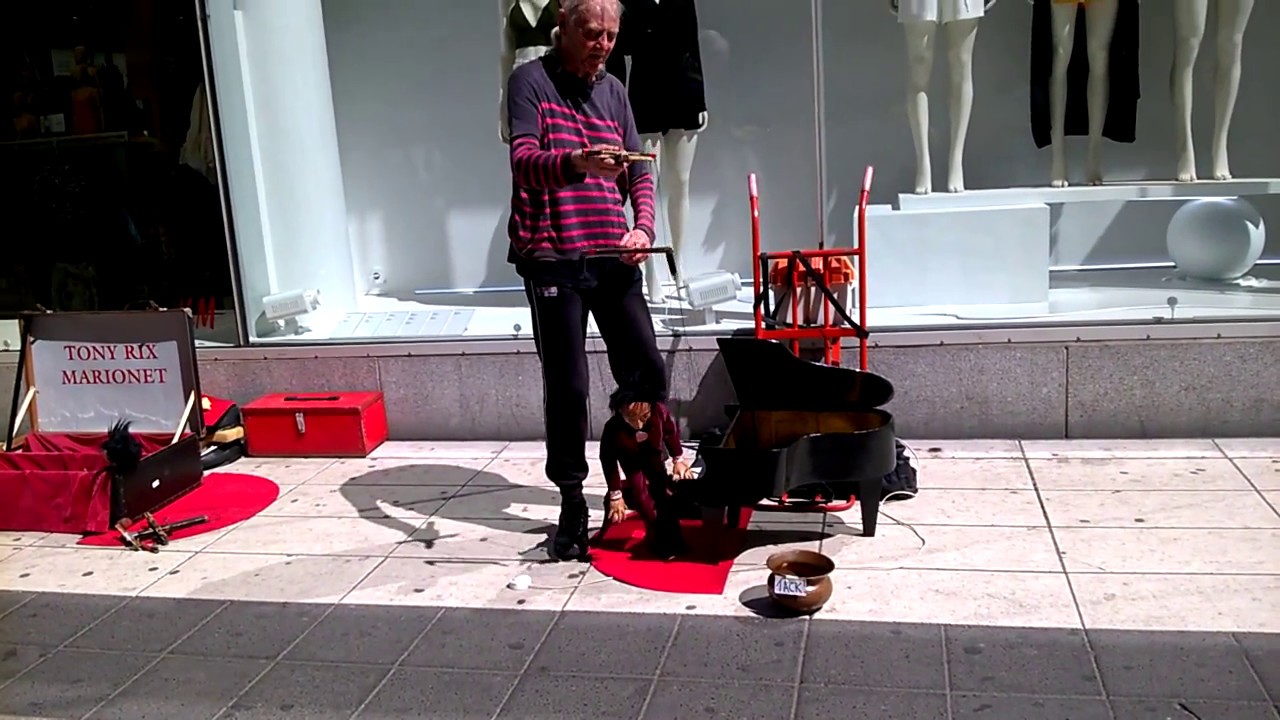 Tony Rix Marionet - YouTube