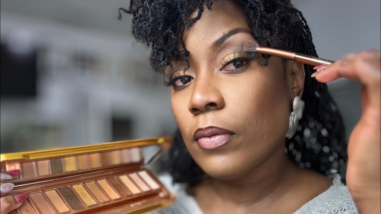 Aldi's Eyeshadow: The Most Affordable Makeup - YouTube