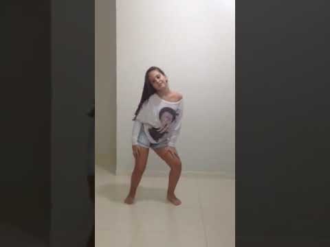 menina dança show das poderosas