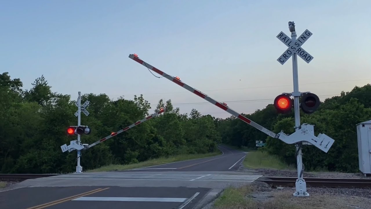WABCO Model 75 Gates! UP Mixed Freight Train - State Hwy M Railroad ...
