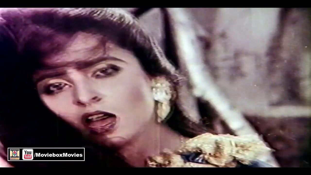 APE GHUNGROO PAA LE NAI - NEELI - PAKISTANI FILM AKHRI TAKRA - YouTube