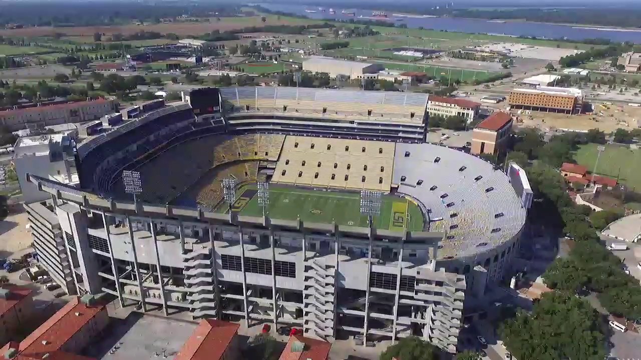 LSU campus drone flyover 9.24.17 @ 10am - YouTube