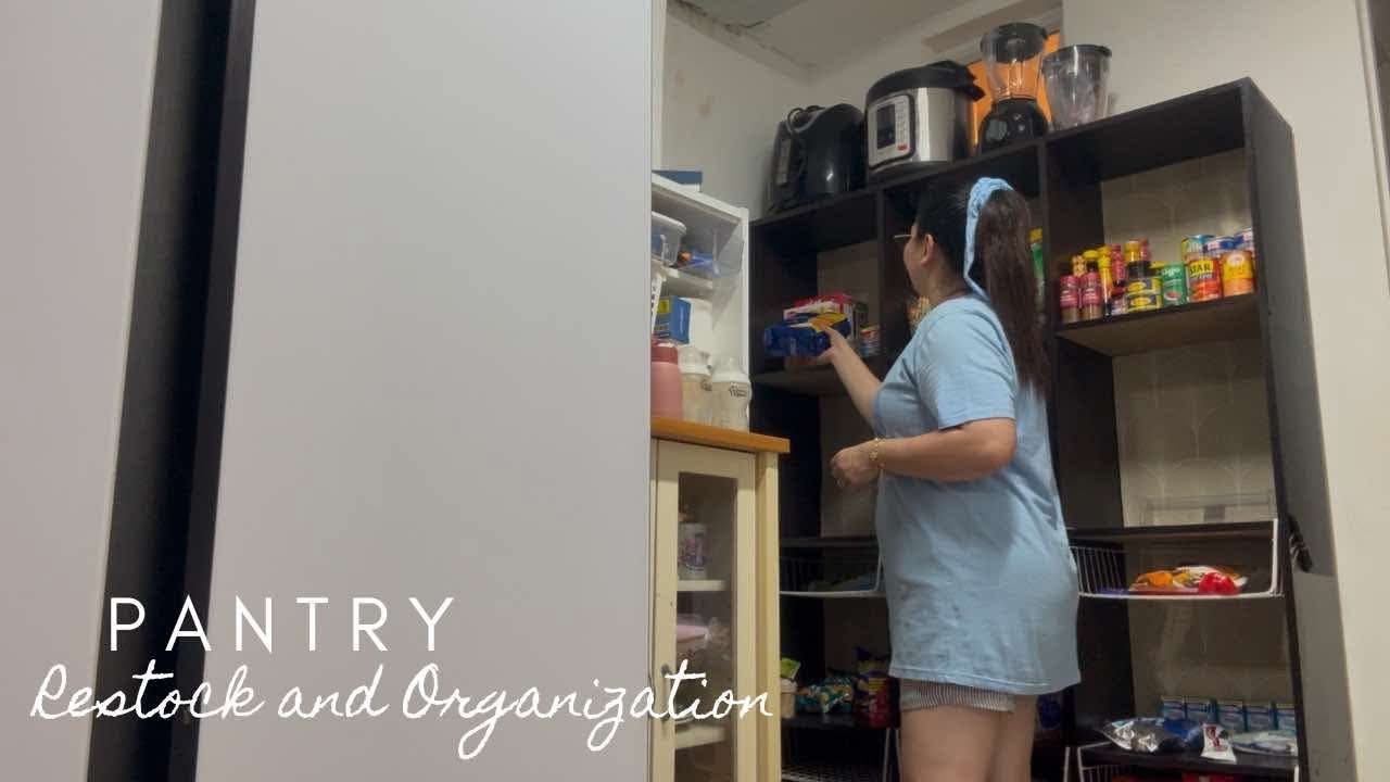 NEW YEAR PANTRY RESTOCK AND ORGANIZE WITH ME - YouTube