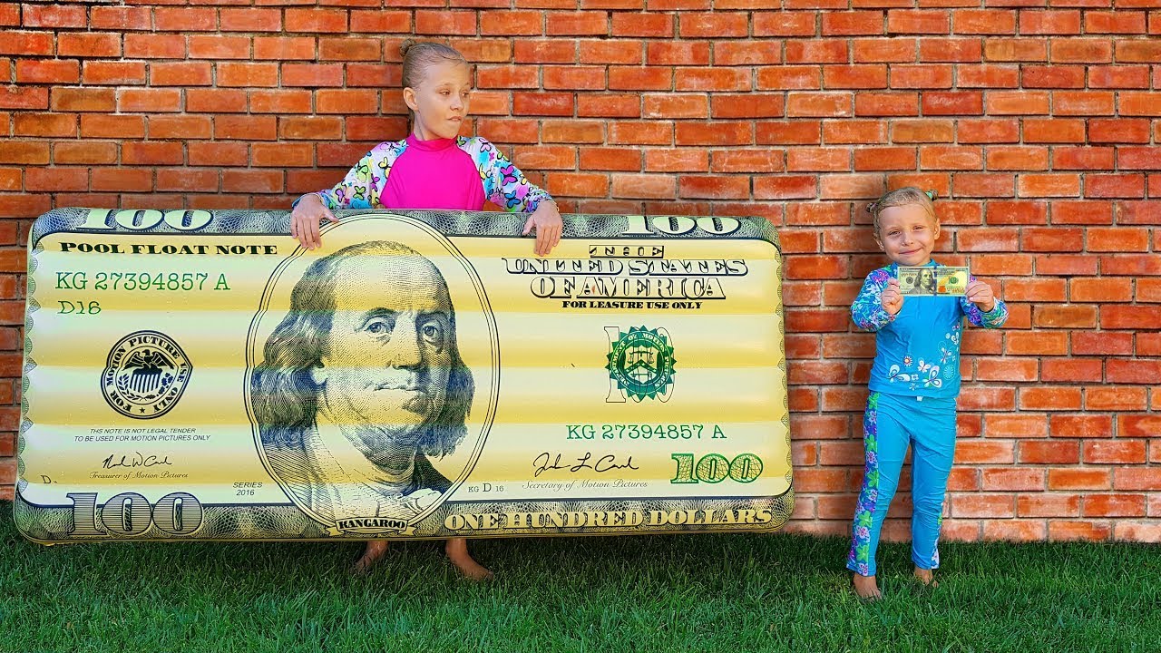 Extreme fun with Alice and Dad: Trampoline, pool and games! - YouTube