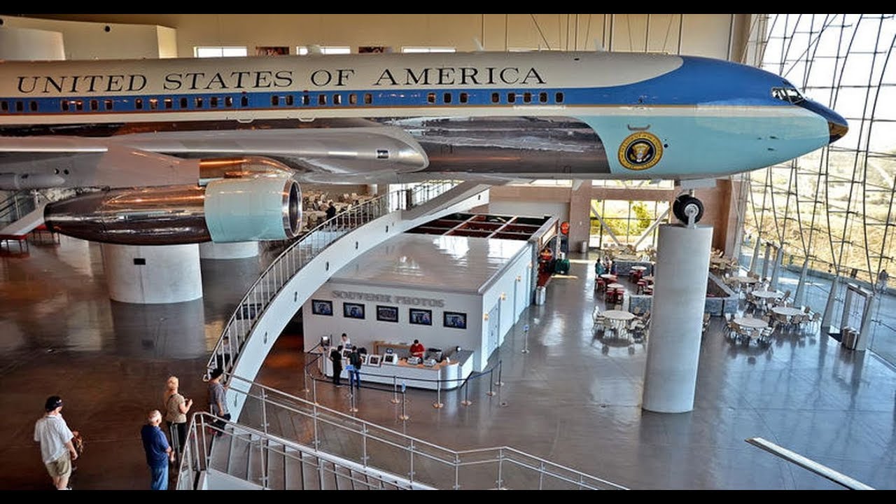 Ronald Reagan Presidential Library & Inside Air Force One - YouTube