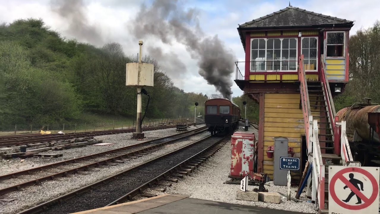 YDR Yorkshire Dales Steam Railway Embsay Class 37 Brake Van Ride Bolton ...