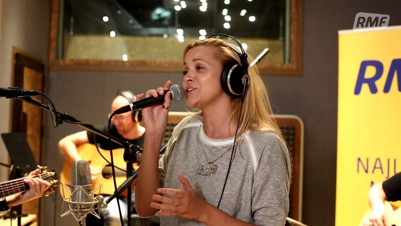 Zapamiętaj - Blue Cafe: Song Lyrics, Music Videos & Concerts